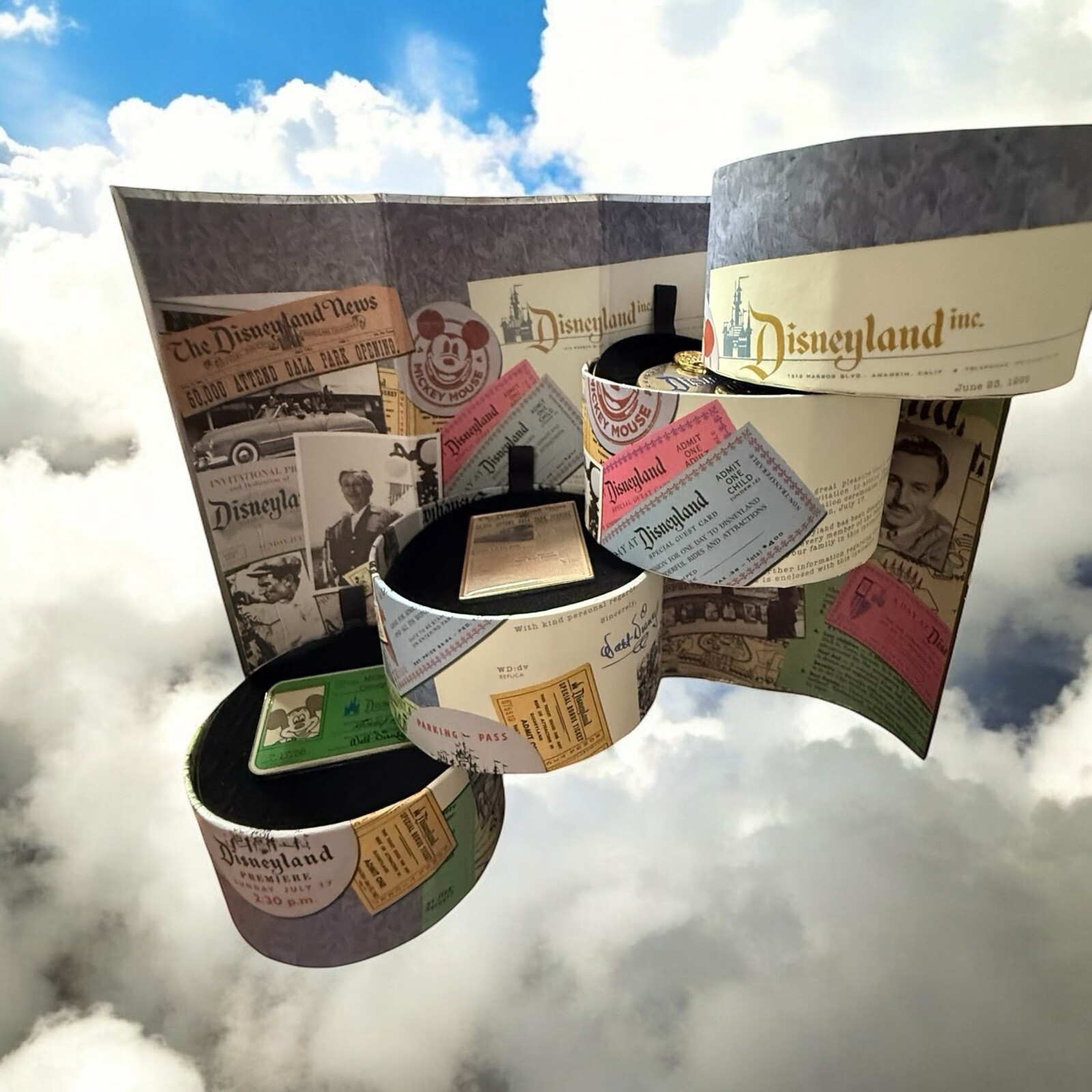 DLR Disney Dateline Disneyland 1955 Time Capsule Cast Badge ID card LMT ...