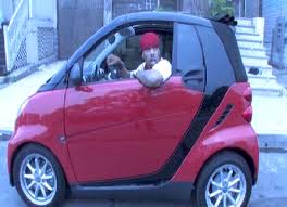 Redman's Run the Block Video Featuring the Smart Fortwo | Celebrity ...